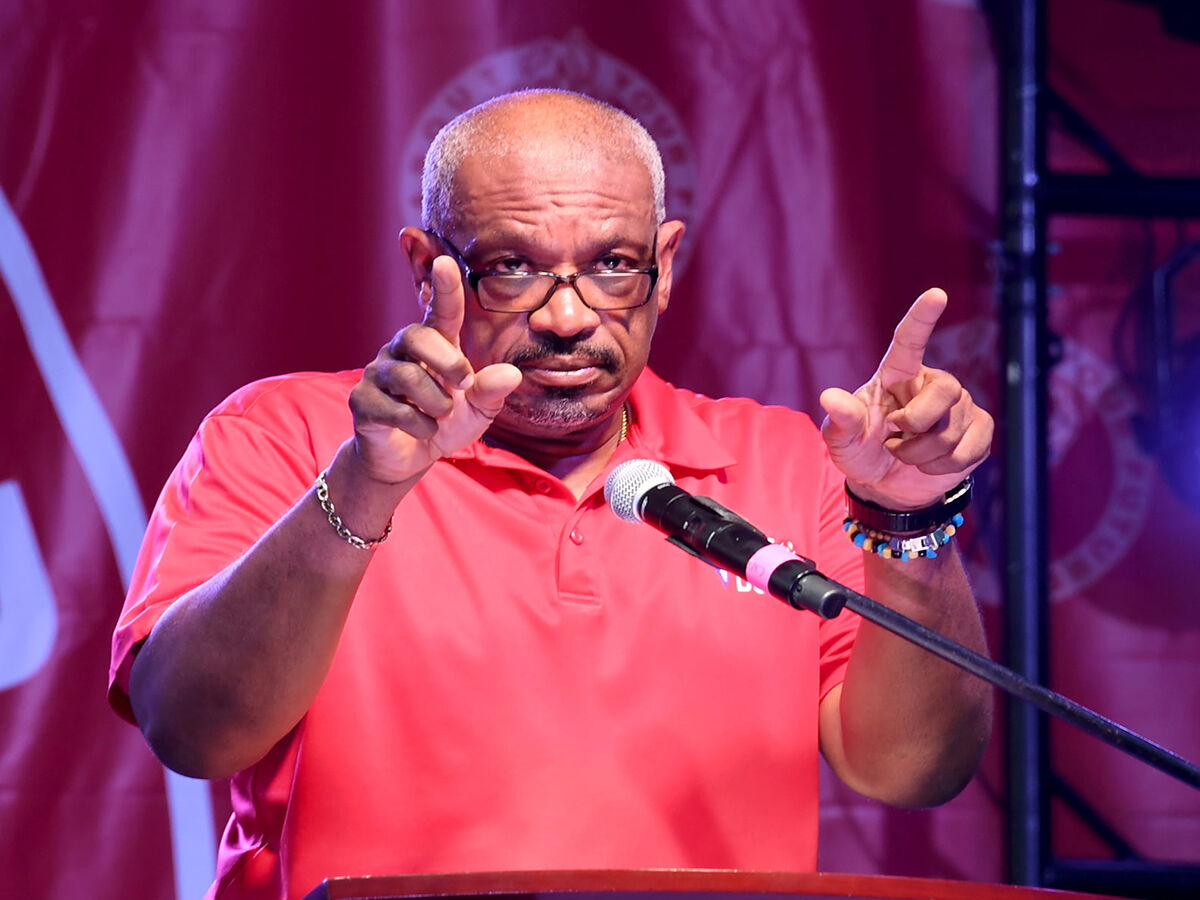 Hubert Minnis Takes Lead in FNM Leadership Race Amid Pintard's ...